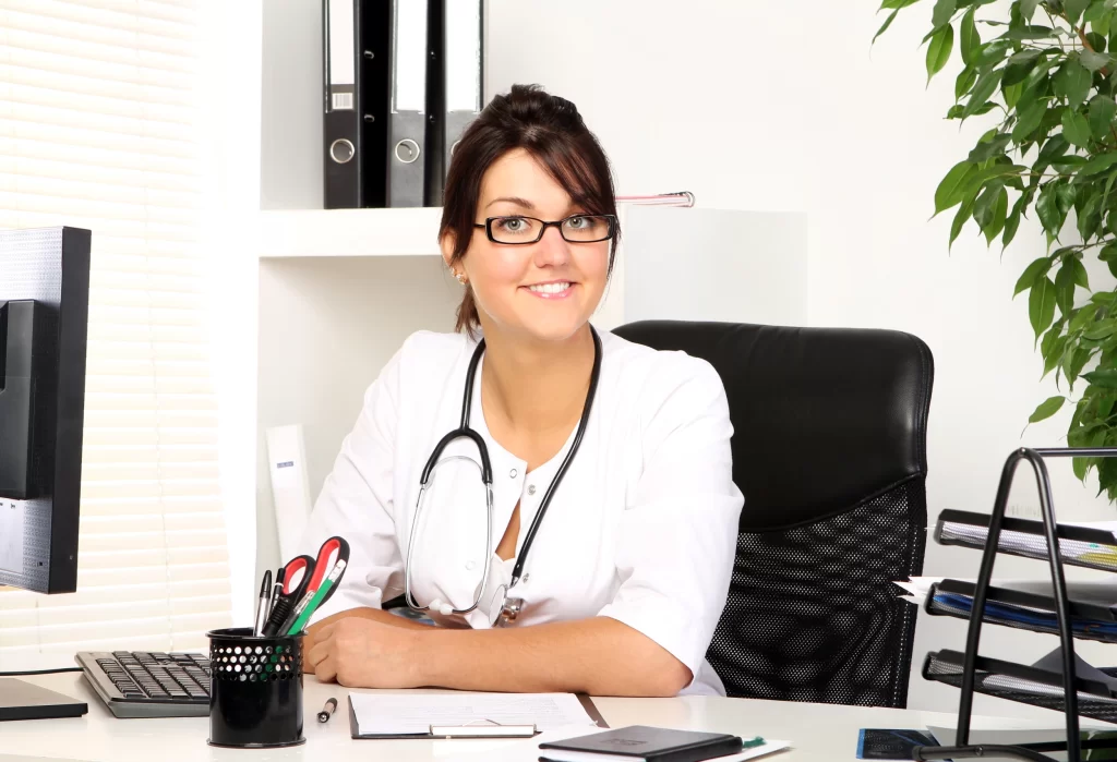 How to Stay Organized as a Healthcare Administration Student - ABM ...